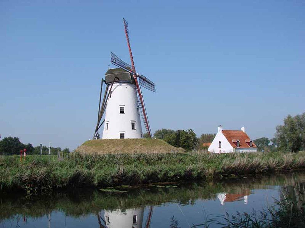 Private tour in Bruges. Flemish Countryside, Winmills, Damme and for ...