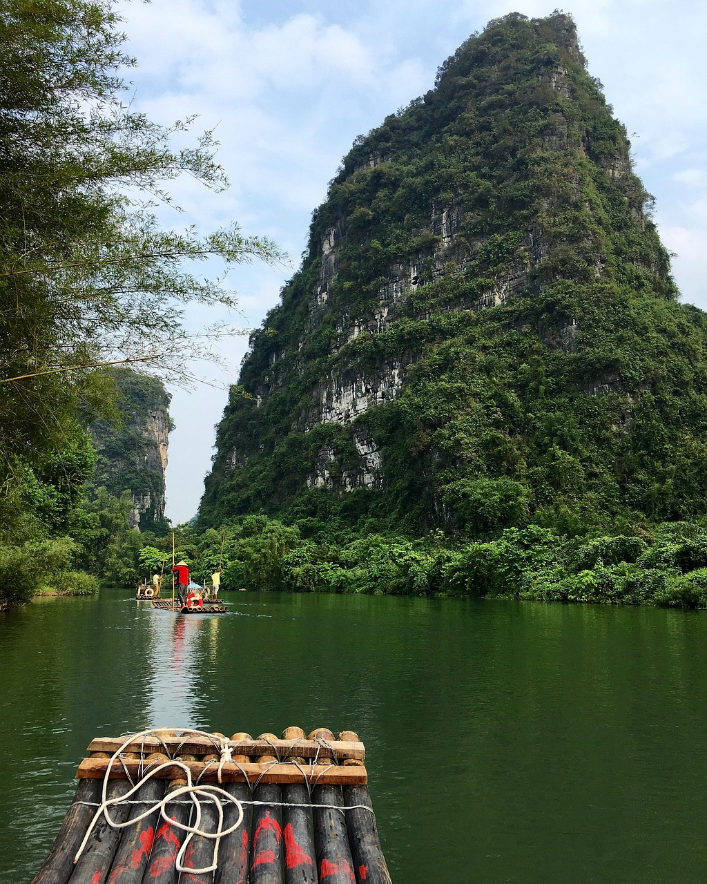 Sightseeing Nature tour in Guilin. 1 Day Yangshuo Countryside Cycling ...