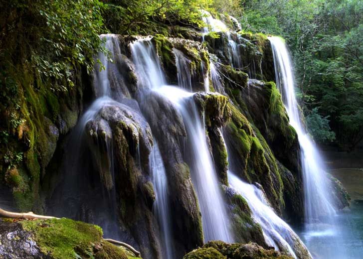 Sightseeing Nature tour in Split. UNESCO National park Plitvice ...