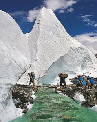 Adventure tour in Skardu. K2, gondogoro la trek. Guided tour in Skardu ...