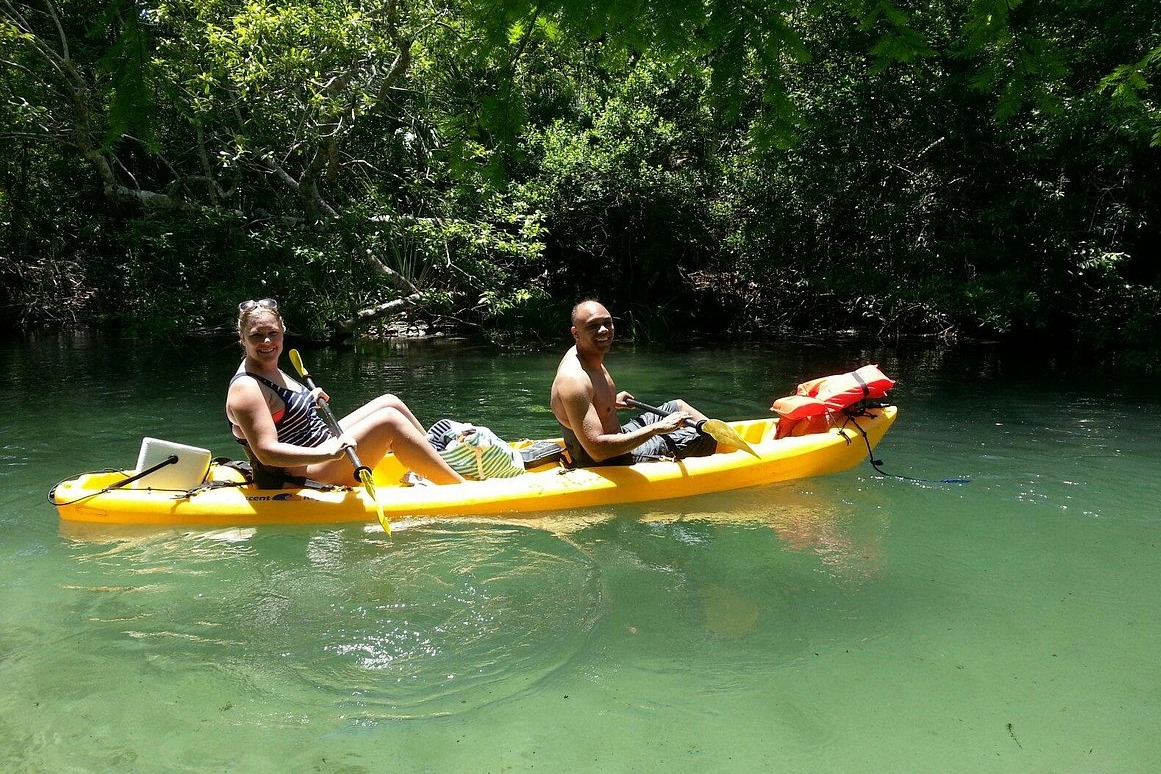 Diving tour in Caracas. Coral Lagoon Lodge and Dive Camp - Venezuela ...